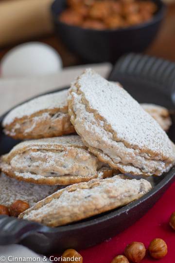 German Hazelnut Meringue Cookies - a German Christmas Cookie Recipe ...