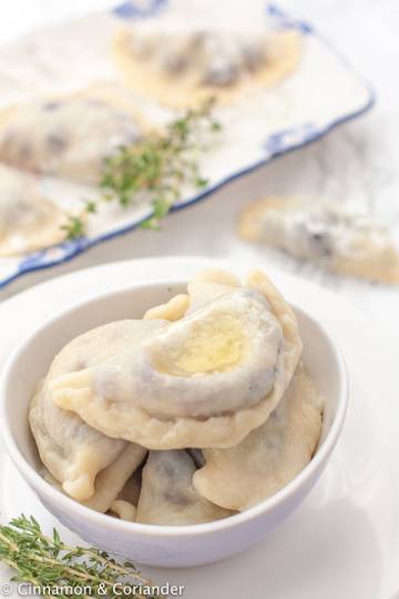 Blueberry Pierogi Recipe + best Pierogi Dough - Cinnamon&Coriander