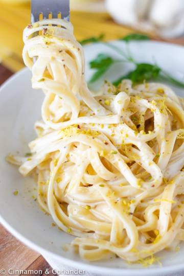 Pasta Al Limone - Pasta with Lemon Garlic Butter Sauce